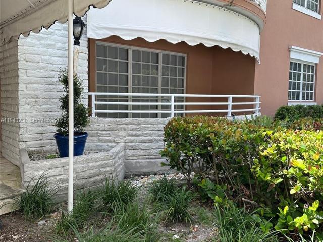 60 Park Dr, Unit B, Bal Harbour, FL 33154 | MLS #A11940 | Compass