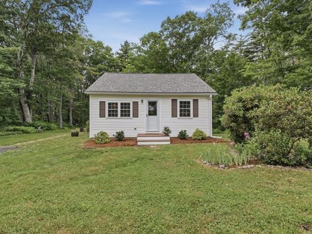 60 Petersham Rd, Phillipston, MA 01331