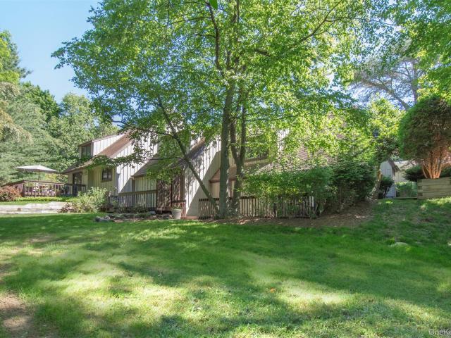 60 Quail Close