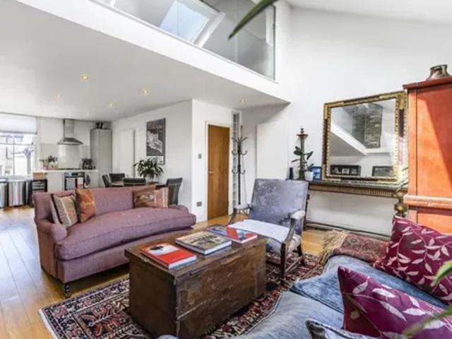 60 Ringford Road, London, SW18 1RP, United Kingdom | 2 bed apartment for rent #140544053 | Rentberry