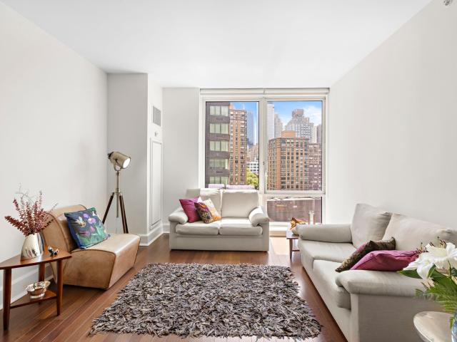 60 Riverside Blvd, New York, NY