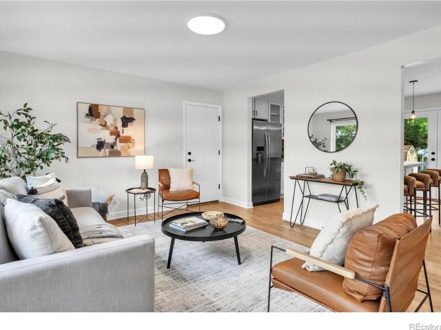 60 S 31st Street
