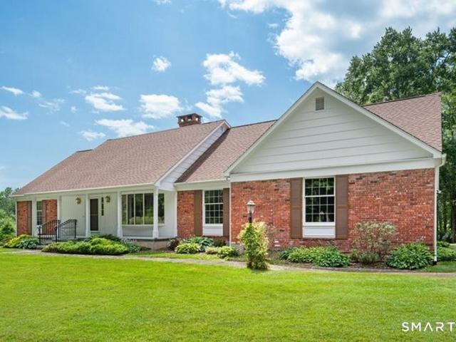 60 Shepard Hill Rd, Newtown, CT 06470