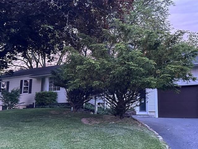 60 Shirley Ave, Fishkill, NY 12524