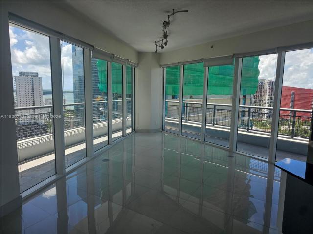 60 SW 13th St, Unit 1900, Miami, FL 33130 | MLS #A11899 | Compass