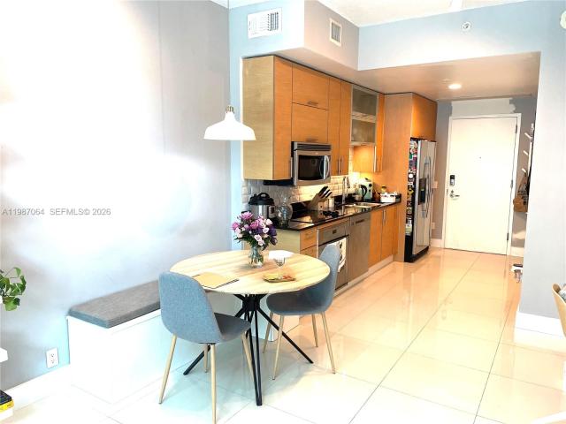 60 SW 13th St, Unit 2218, Miami, FL 33130 | MLS #A11987 | Compass
