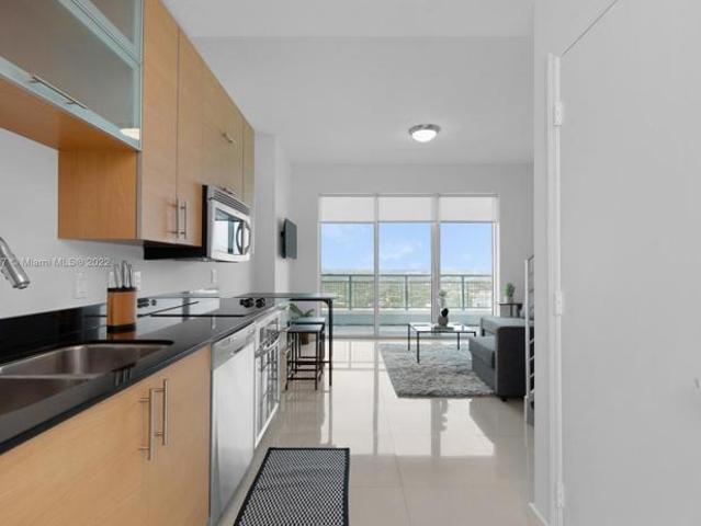 60 Sw 13Th St 2207, Miami, FL