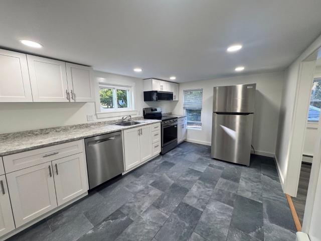 60 Story Unit A, Essex, US, MA