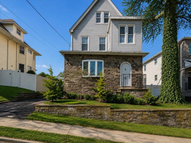 60 Stewart Ave