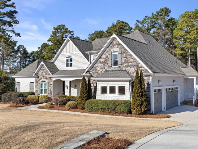 60 Stella Ct, Clayton, NC