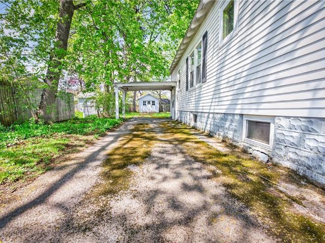 60 Sunnyside Drive