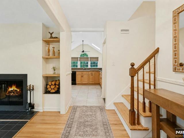 60 Sunnyside Road