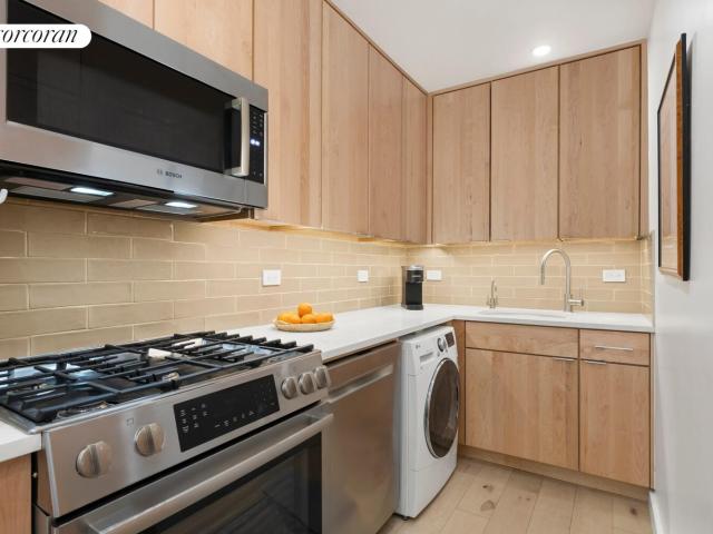 60 sutton place s 5kn