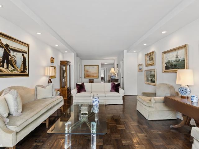 60 Sutton Place South, New York, NY