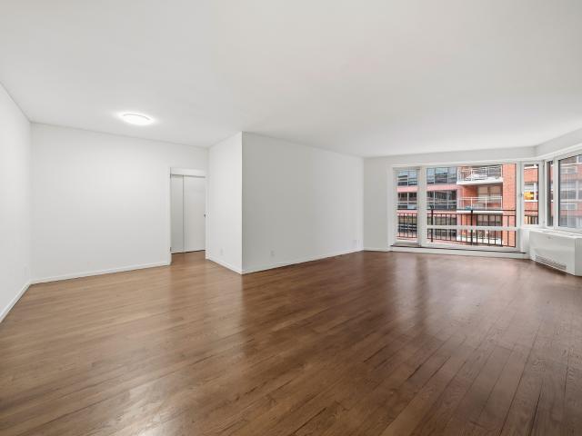 60 Sutton Place South, New York, NY