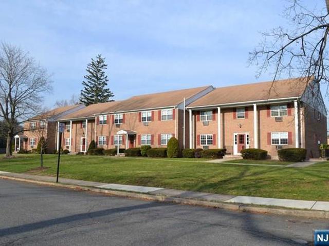 60D Hawthorne Avenue # D