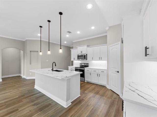 6104 Kayla Ln, Greenville, TX 75402 | Compass
