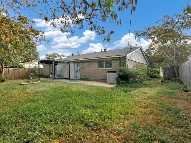 6104 Kelly Elliott Road