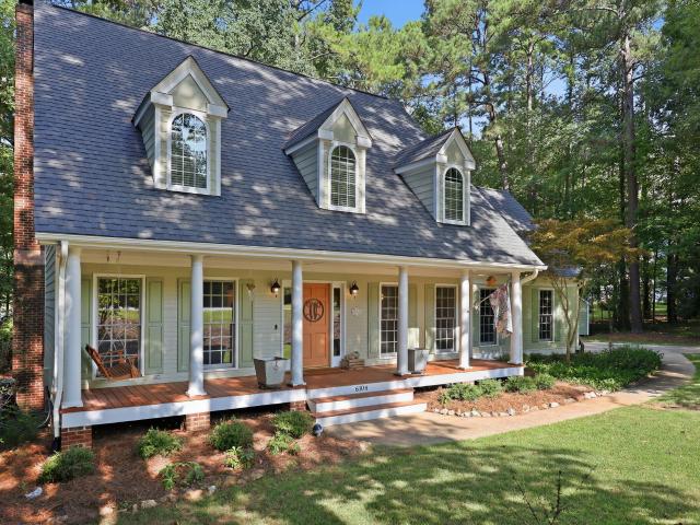 6104 King Croydon Court