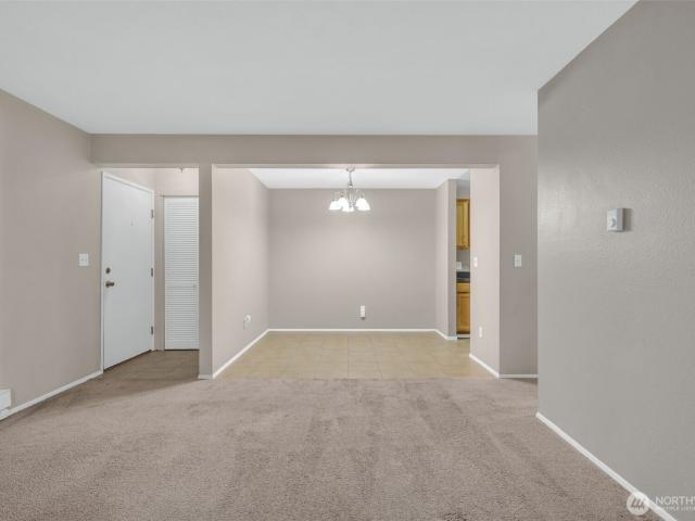 6105 N 16th St, Unit N103, Tacoma, WA 98406 | MLS #2492 | Compass