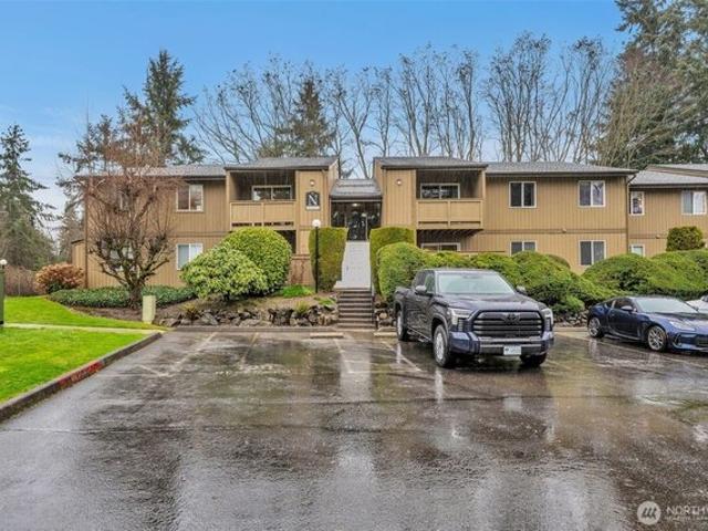 6105 N 16th St Apt N103, Tacoma, WA 98406
