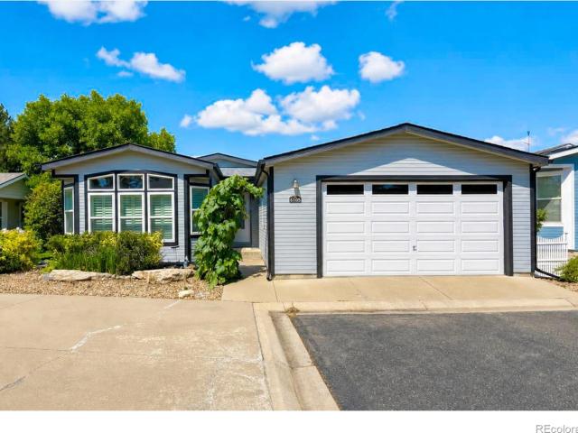 6105 Needlegrass Green