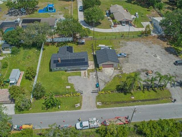6105 New Hope Rd, Orlando, FL 32824