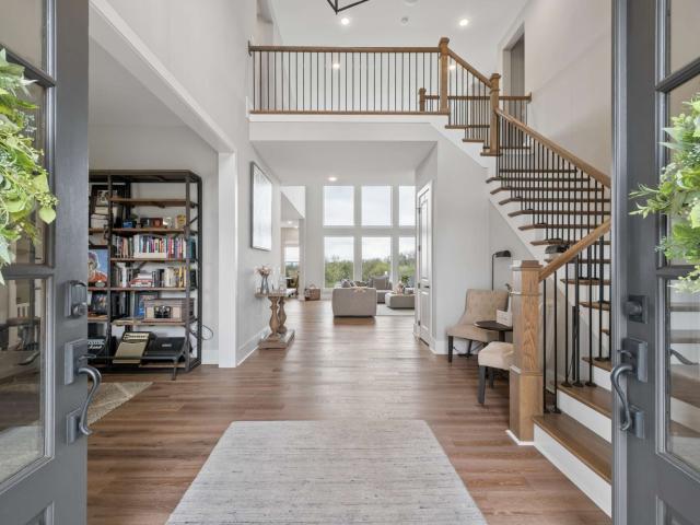 6105 Open Meadow Ln