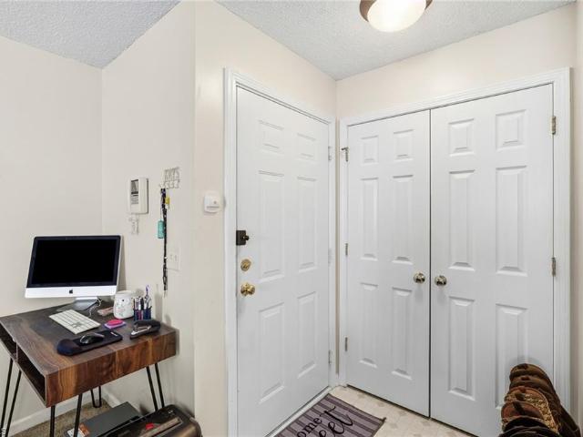 6105 Hedgecock Circle #2B