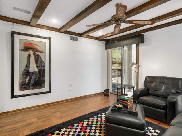 6105 Lincoln Dr, Unit 136, Edina, MN 55436 | MLS #6816
