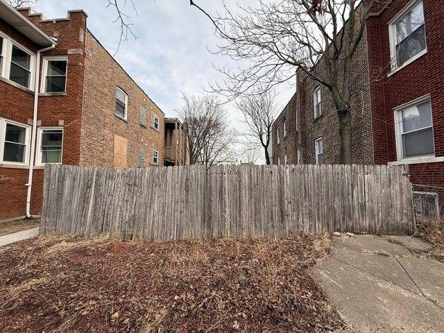 6105 S Richmond St, Chicago, IL 60629