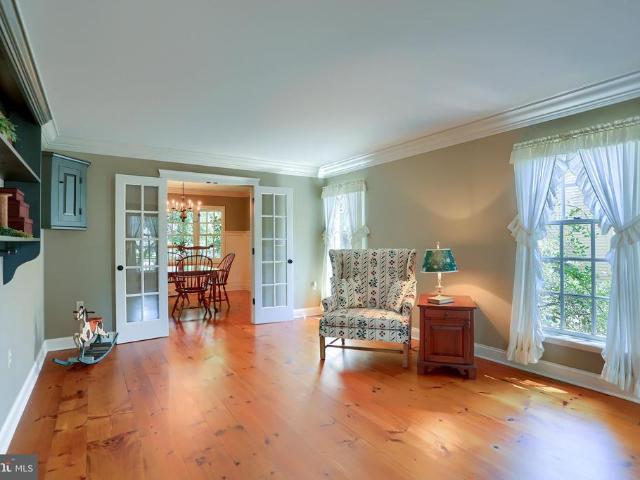 6105 Westover Drive