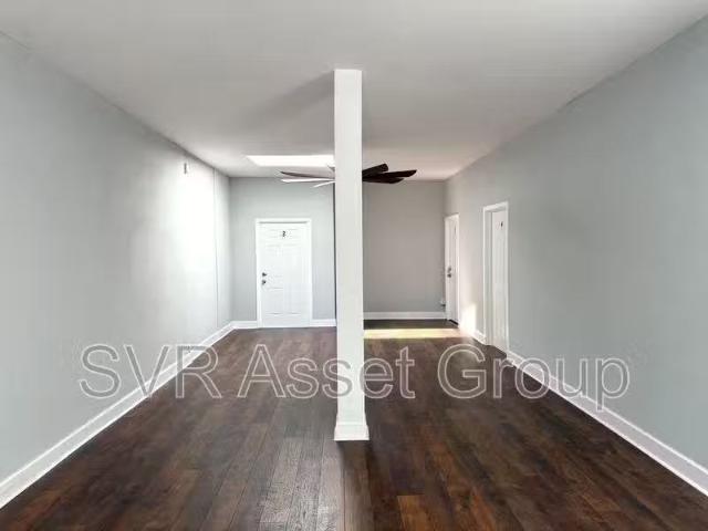 61066132 11 E 7th St #1