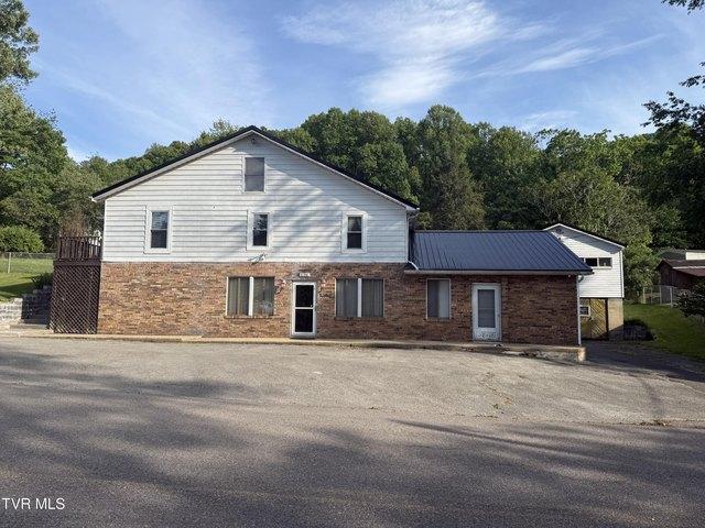 6106/6 W Norton Rd, Norton, VA 24273