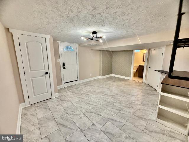 6106 N Kings Hwy, Alexandria, VA 22303 | MLS #VAFX2330