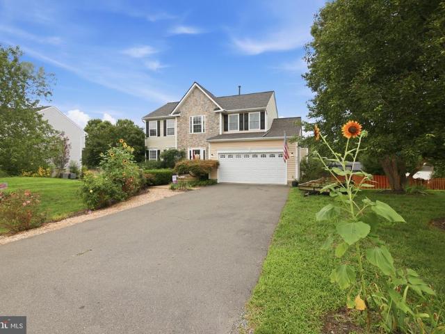 6106 Crown Grant Drive