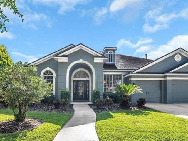 6106 Kestrelpark Dr, Lithia, FL 33547