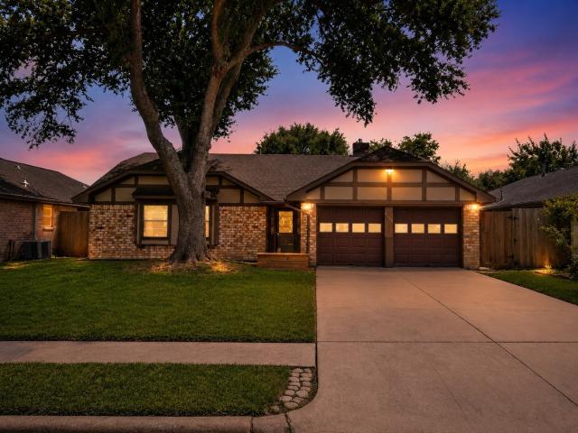 6107 Autumn Arbor Drive