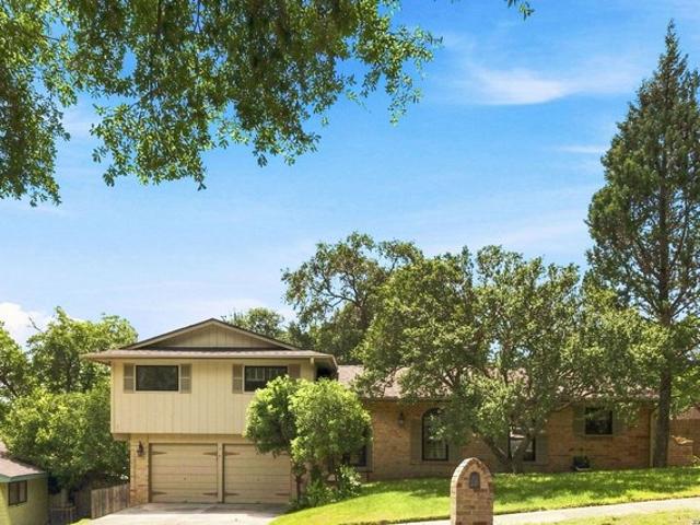 6107 Forest Bnd, San Antonio, TX 78240