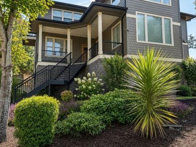 6107 Forest Ridge Dr, Springfield, OR 97478