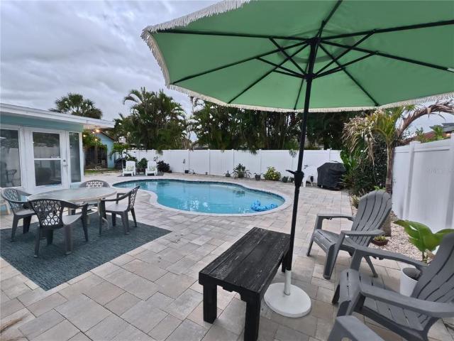 6107 9th Ave W, Bradenton, FL 34209 | MLS #A4687 | Compass