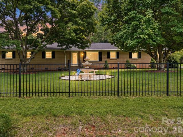 6108 Mallard Drive