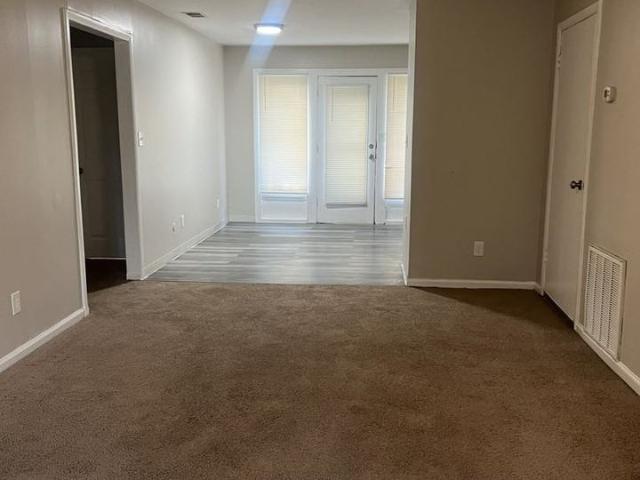 6108 Dickson Rd 2 Bedroom Apartment for Rent at 6108 Dickson Rd, Indianapolis, IN 46226 Devington