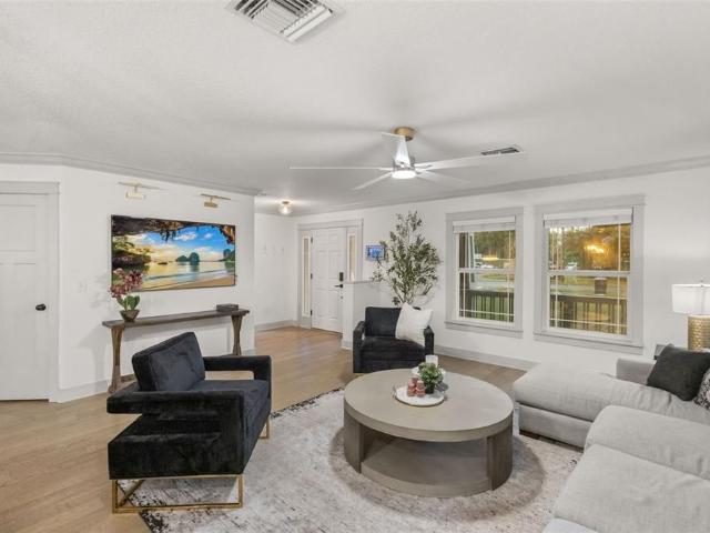 6109 N 22nd Street, Tampa, US, FL