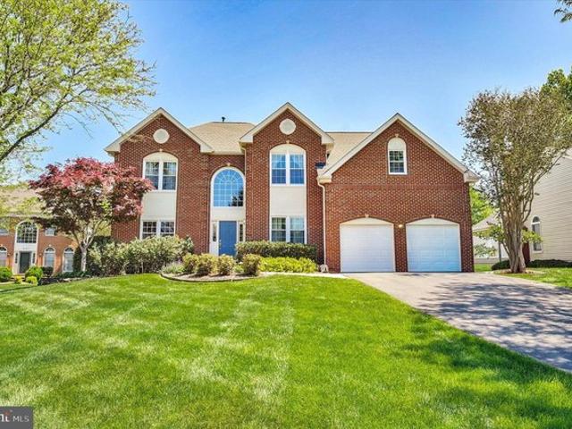 6109 Oakengate Way, Centreville, VA 20120