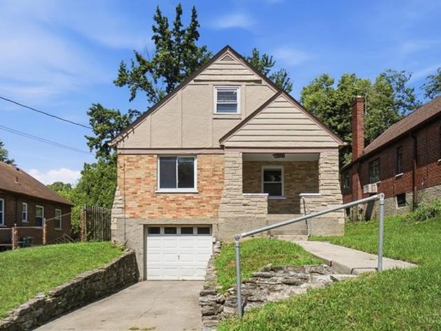 6109 Argus Rd, Cincinnati, OH 45224