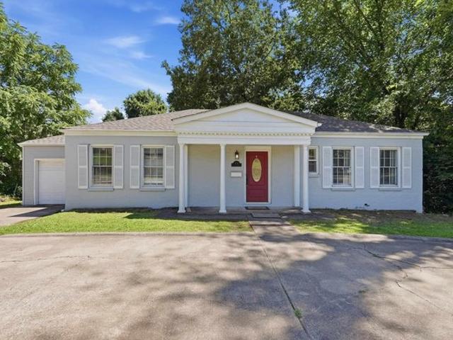 6109 Cantrell Rd, Little Rock, AR 72207