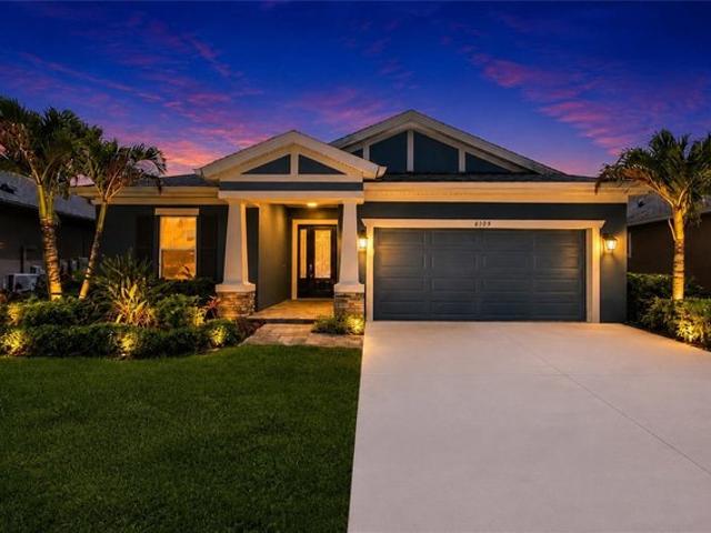 6109 Colmar Pl, Apollo Beach, FL 33572