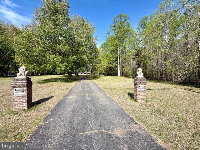 6109 Cracklingtown Road
