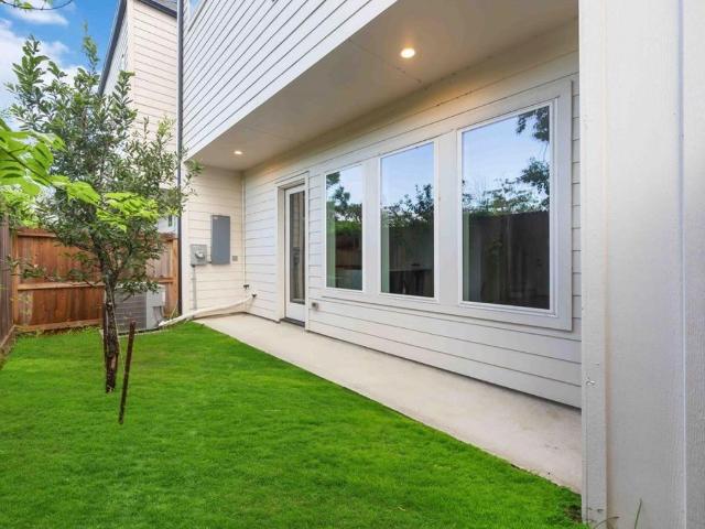 6109 De Campo St, Houston, TX 77091 | MLS #92381